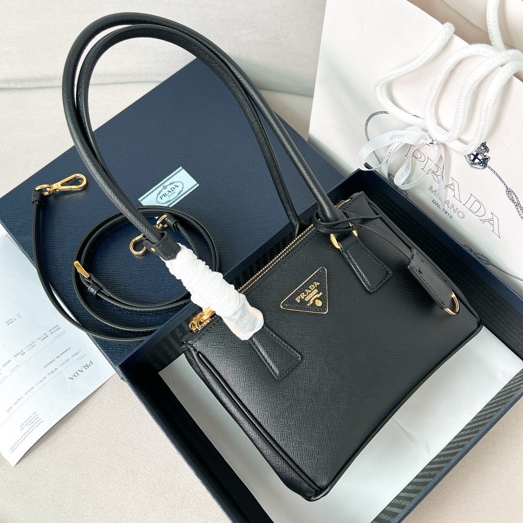 Replica Prada Mini Galleria Shoulder Bag in Black Saffiano Leather
