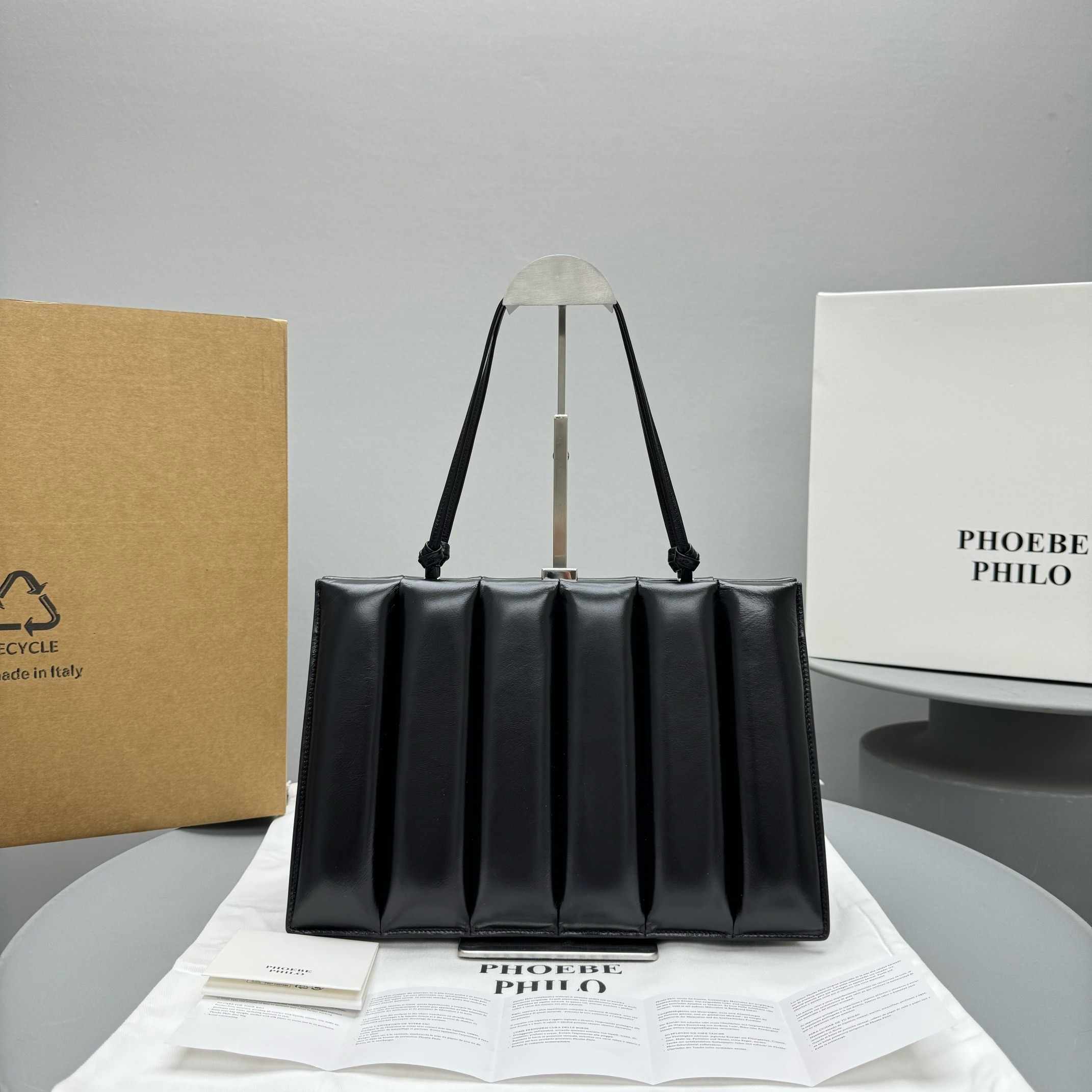Replica Phoebe Philo Drive Bag in Black Quilted Leather